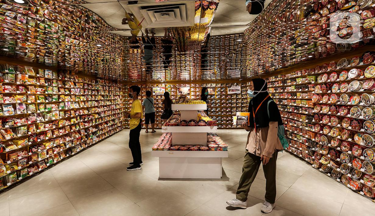 FOTO: Menengok Store Mie Instan yang Instagrammable - Foto Liputan6.com