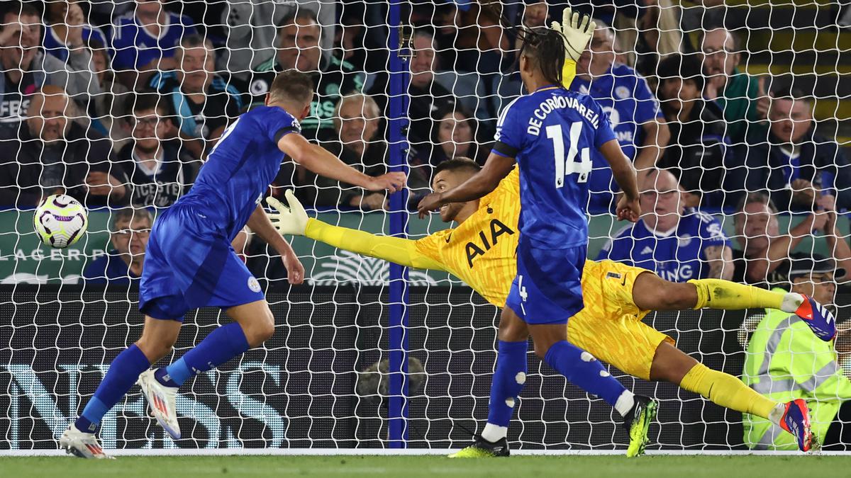 Jamie Vardy, 37 Tahun, Masih Bisa Cetak Gol di Ajang Premier League