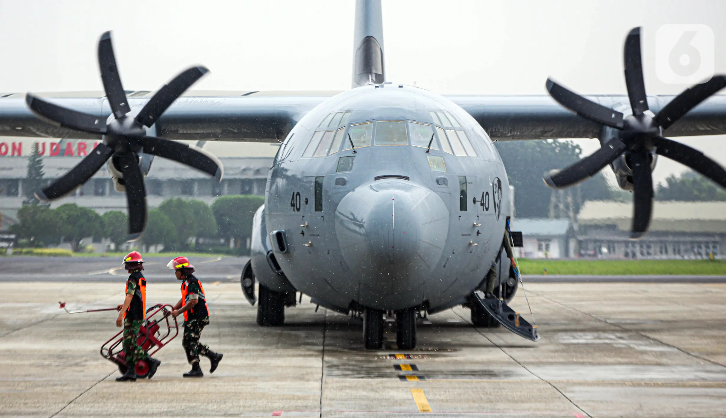 Menhan Prabowo Serahkan Unit Kedua Pesawat C-130J Super Hercules ke TNI AU - Foto Liputan6.com