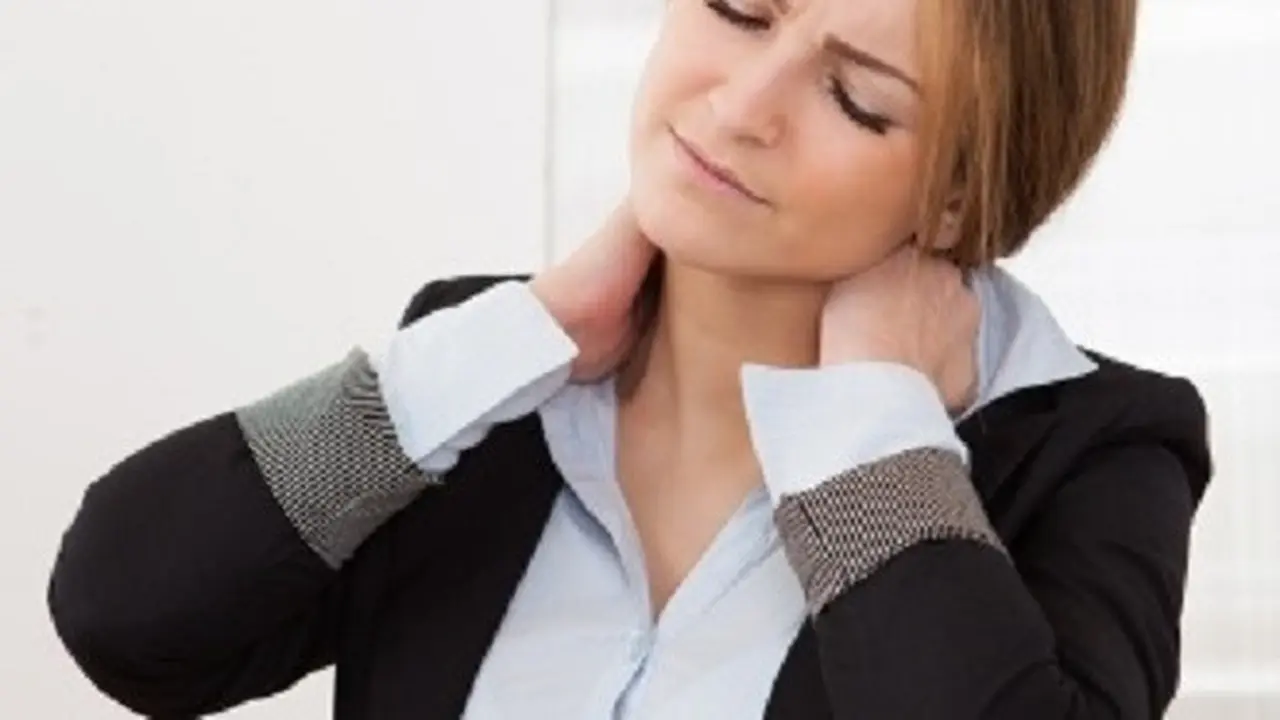 Pegal-Pegal di Leher Tanda Kolesterol Naik, Mitos atau Fakta? - Health ...