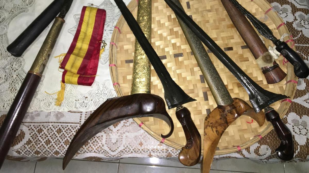 Di Balik Tradisi Jamasan Pusaka pada Bulan Sura - Regional Liputan6.com