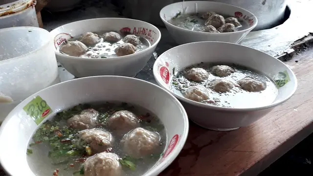 9 Resep Bakso Sapi yang Kenyal, Padat, dan Anti Gagal - Hot Liputan6.com