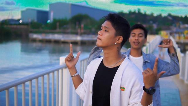 Masih Ingat Dash Uciha ‘Merindukanmu’, Ini 7 Potretnya yang Makin Rajin ...