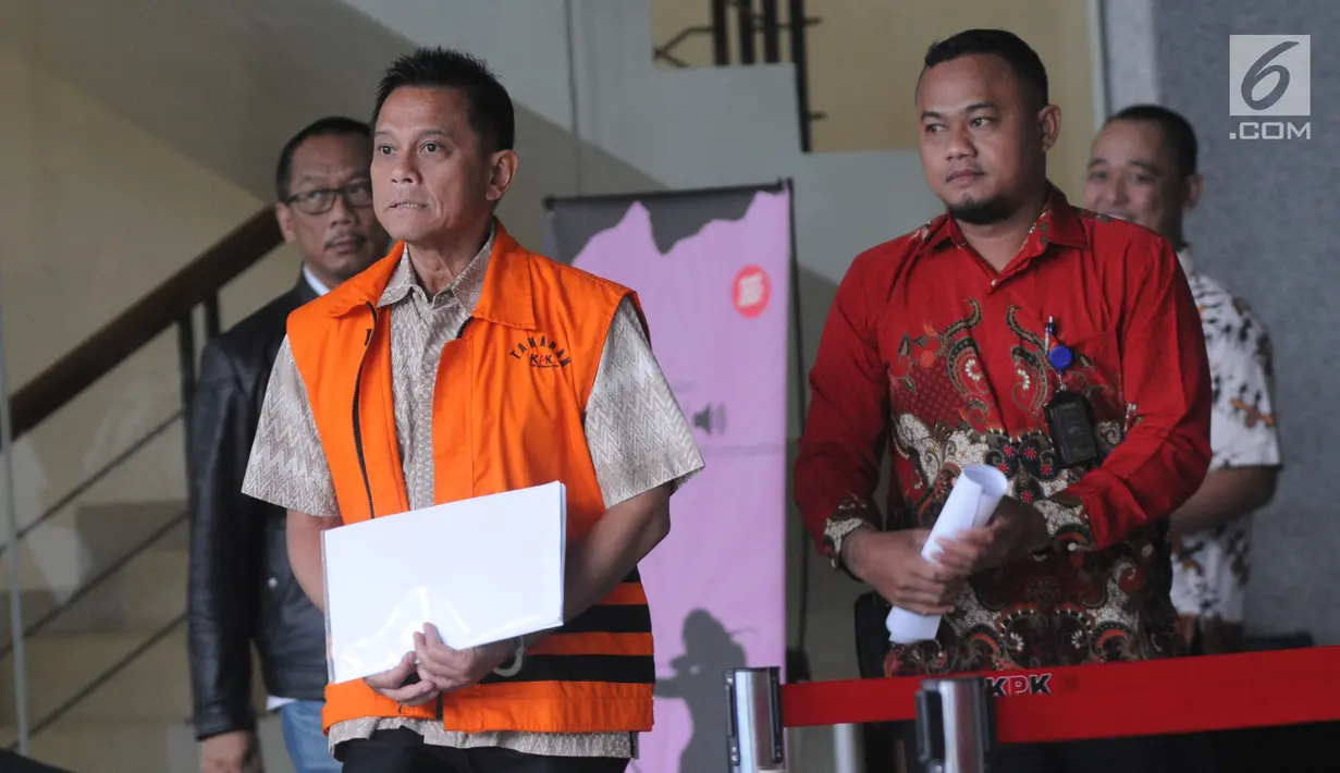 FOTO: Ekspresi Sukiman dan Soetikno Soedarjo Usai Diperiksa KPK - Foto ...