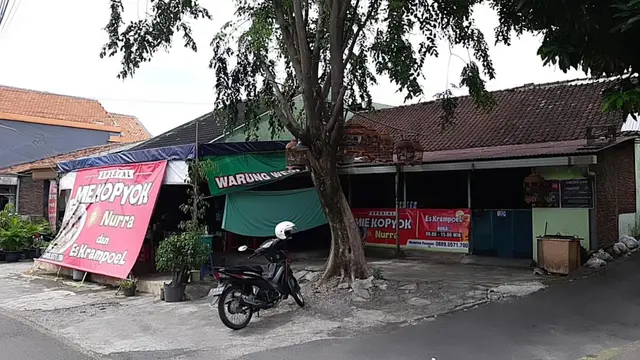 9 Rekomendasi Tempat Makan Mie Kopyok di Semarang 2025, Kuah Beningnya ...