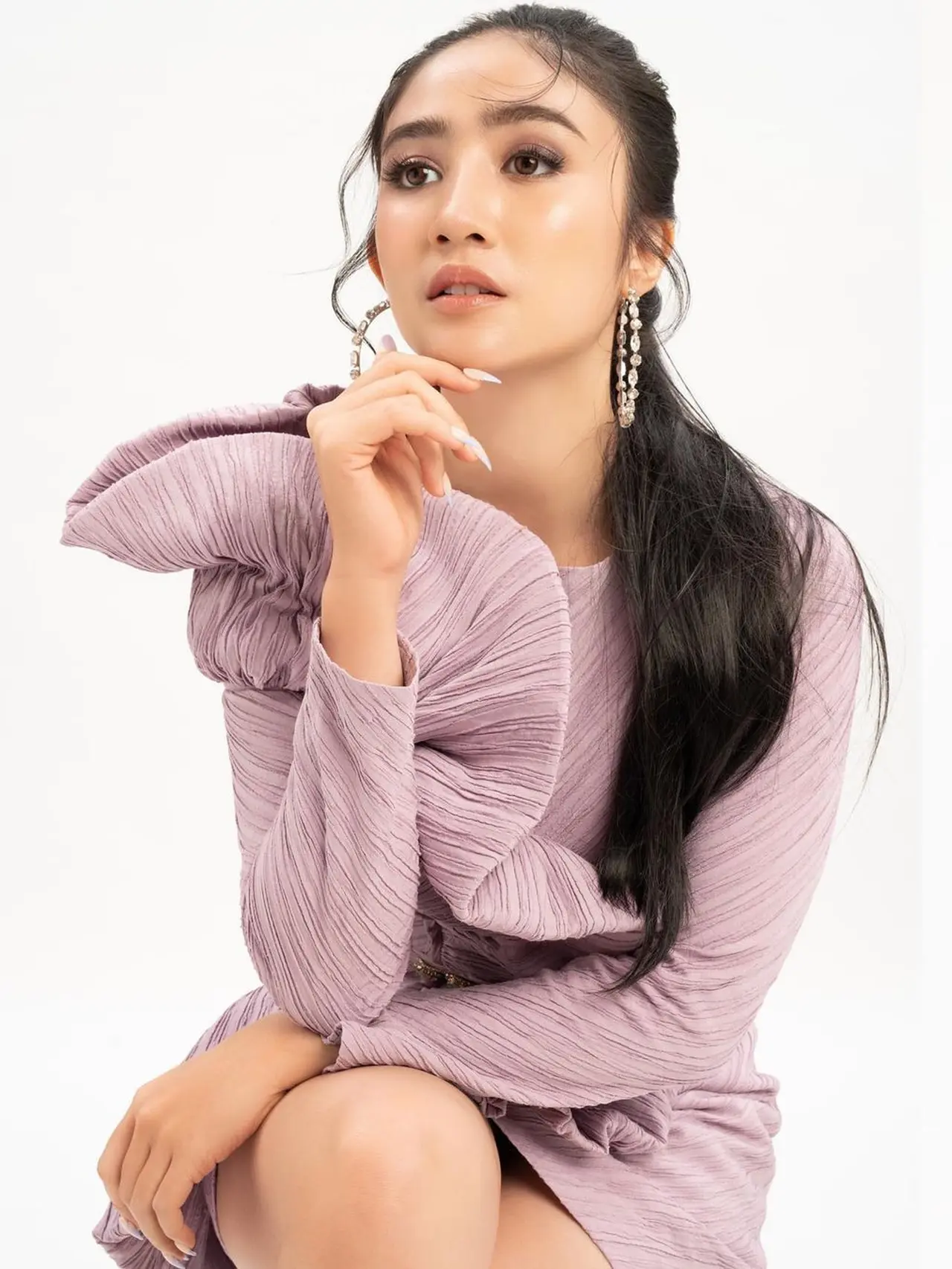 16 Tahun Berlalu, Ini Potret Terbaru 7 Pemain Sinetron Eneng dan Kaos ...