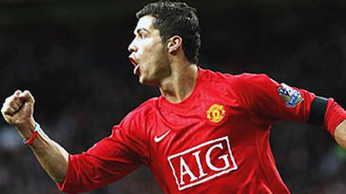 Ronaldo Calon Kuat Peraih PFA Award