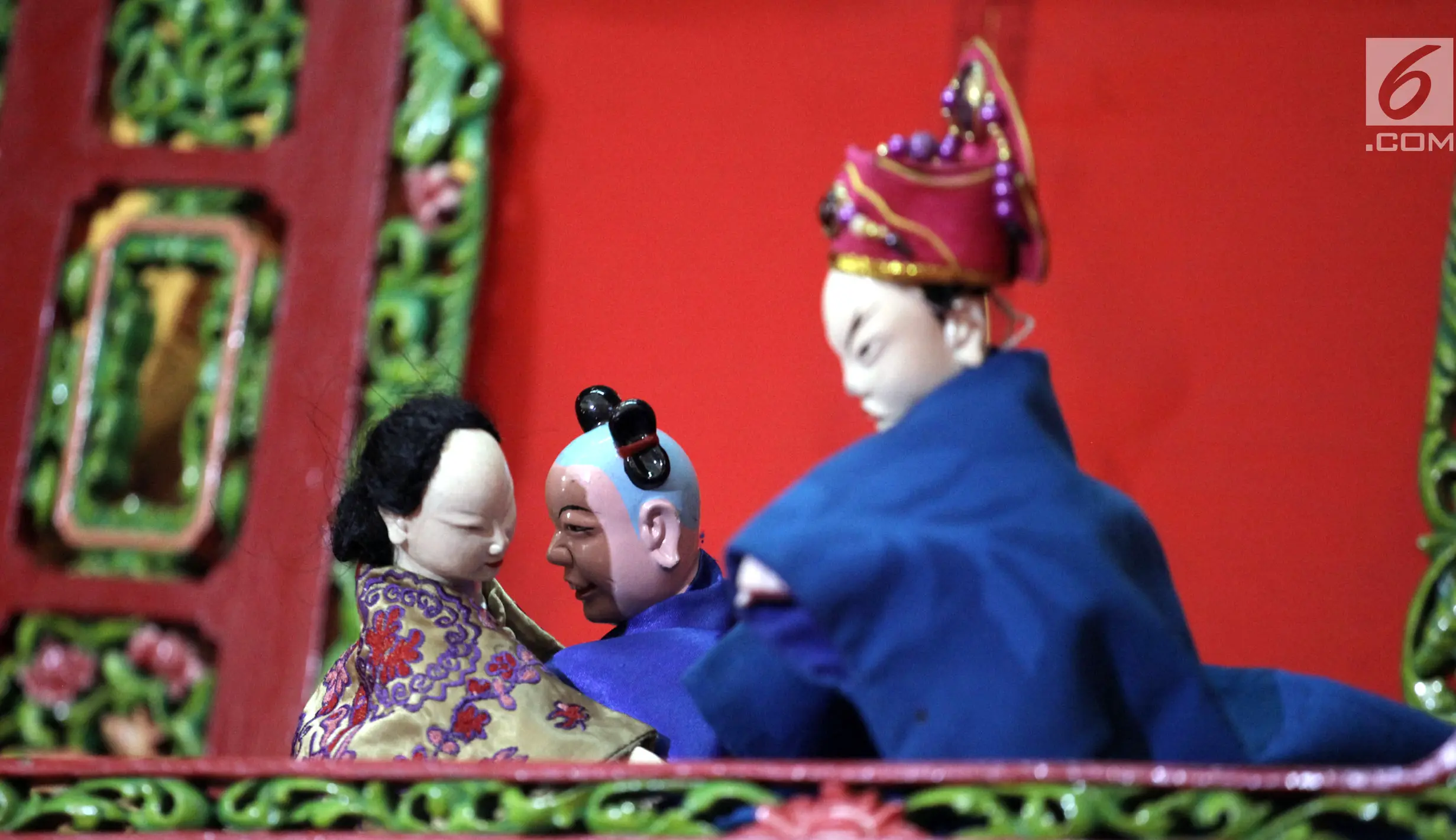 FOTO: Menikmati Pertunjukan Wayang Potehi, Tradisi Tionghoa Sambut ...