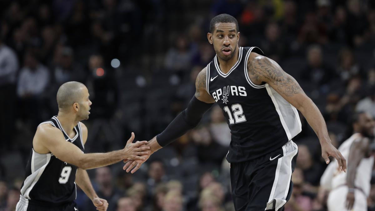 NBA: Spurs Akhiri Rentetan Kemenangan Rockets - NBA Bola.com