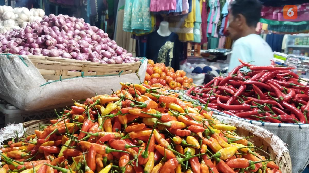 Harga Cabai Rawit di Situbondo Tembus Rp100 Ribu - Surabaya Liputan6.com