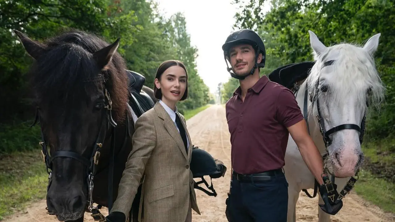 Sinopsis Emily in Paris Season 5, Kisahnya Makin Luas hingga ke Roma ...