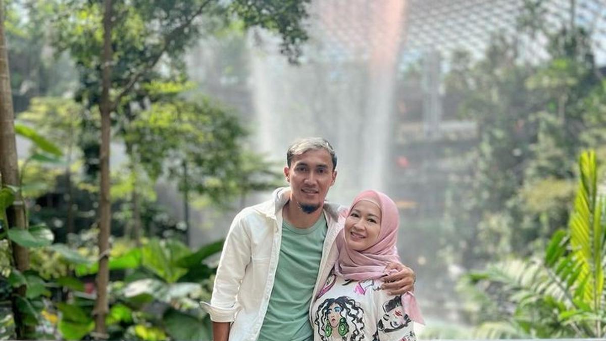 Potret Pemain Timnas Sepak Bola Indonesia yang Menikah dengan Seleb Terkenal, Beberapa Akhirnya ...