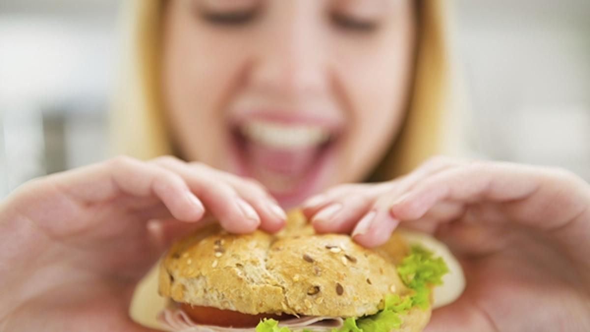 Ini Lho Alasan Mengapa Kamu Sering Merasa Lapar Sepanjang Waktu ...