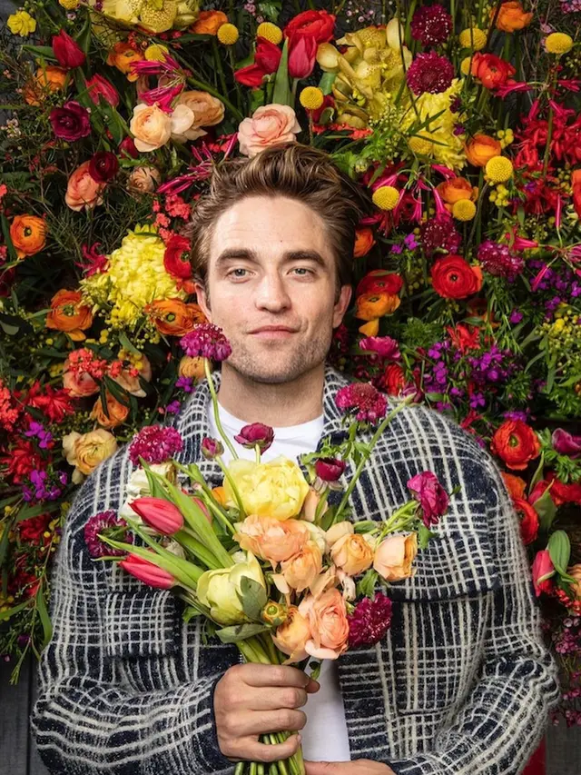 10 Robert Pattinson Movie Terpopuler, Intip Fakta Mengejutkan Tentangnya
