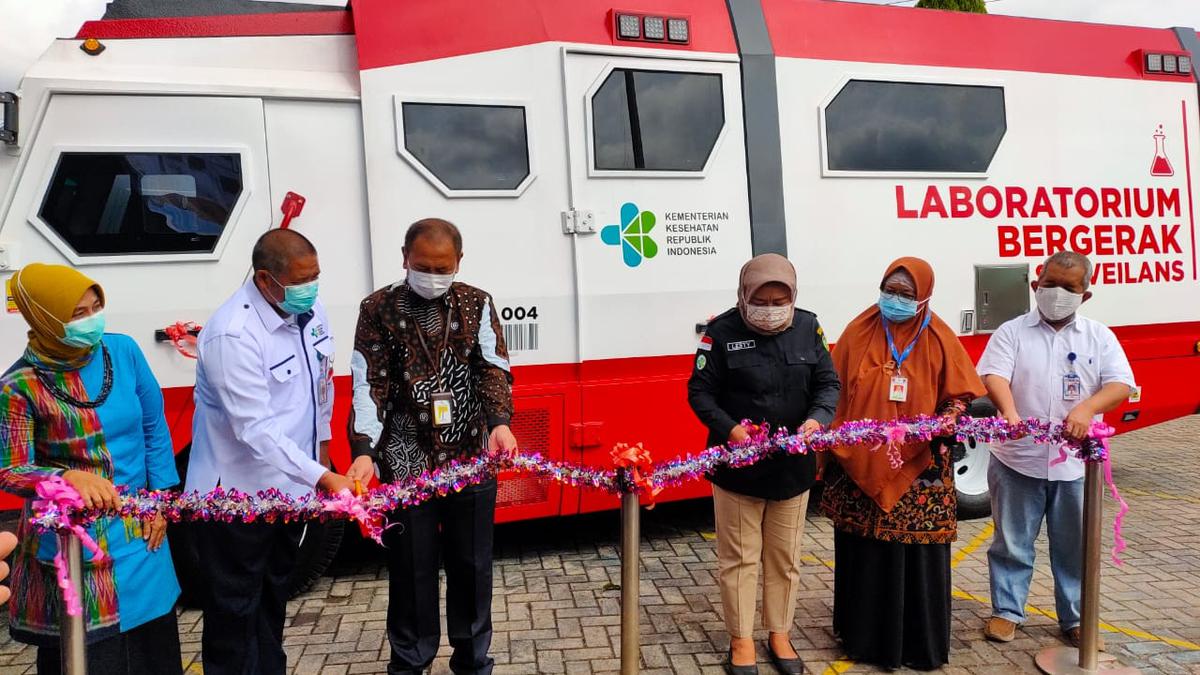 Cukup 4 Jam Deteksi Covid-19 di Mobil Laboratorium Bergerak Surveilans ...