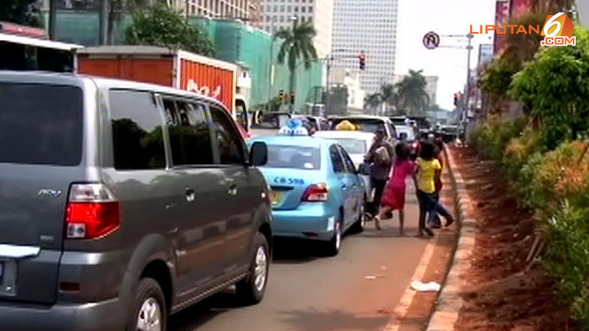 [VIDEO] Pengemis Cilik di Jakarta Raup Rp 200 Ribu per Hari - News ...