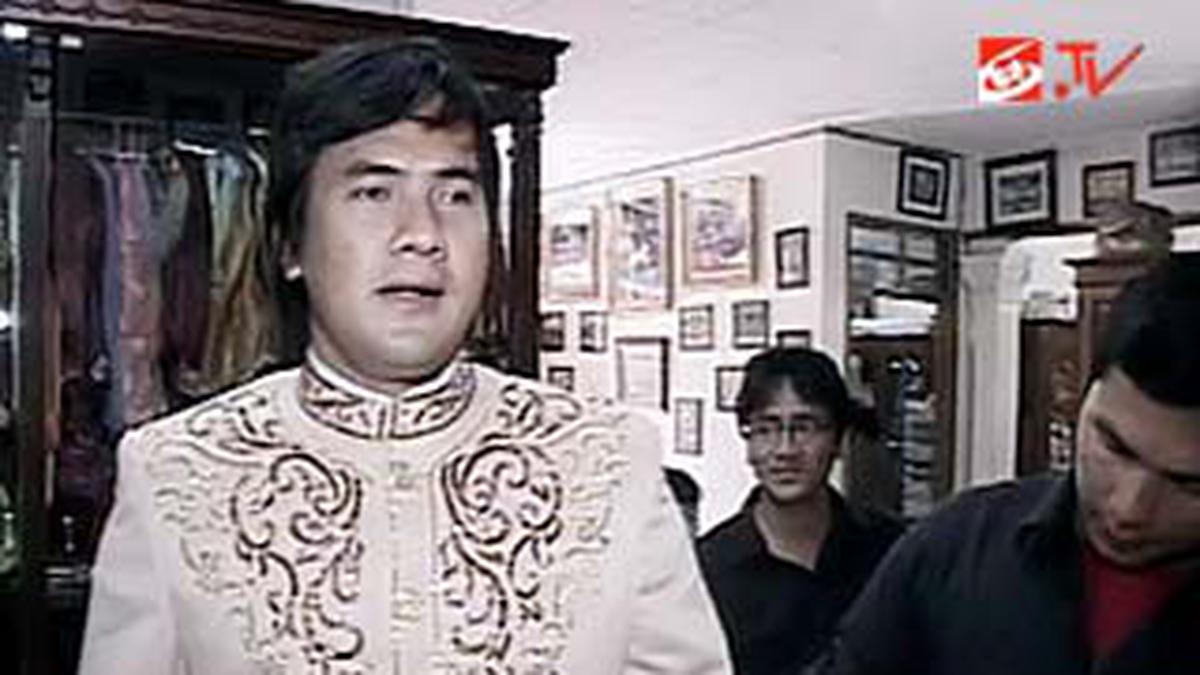 Saiful Jamil-Virginia Jajal Baju Pengantin