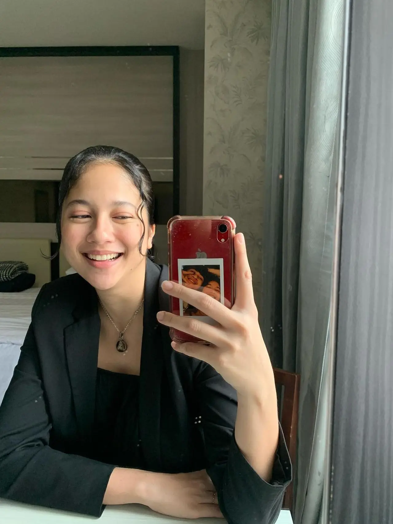 Potret Rumah Sitha Marino, Berlantai 2 dengan Kesan Mewah dan Dapur ...