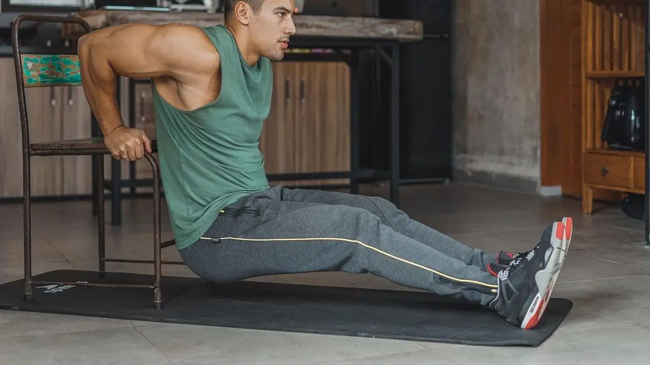 Mengulik Kisah Bobby Ida, Trainer dan Youtuber Tampan yang Hobi Nge-gym ...