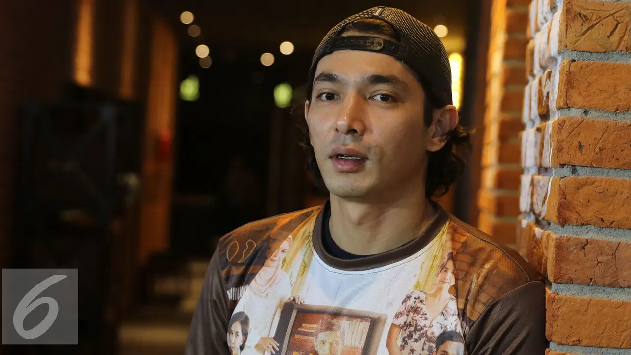 Penantian Panjang Abimana Aryasatya Bertemu dengan Sang Ayah - ShowBiz ...