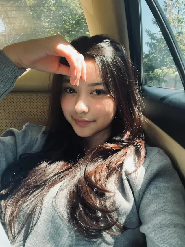 7 Potret Aquene, Putri Sultan Djorghi yang Genap Berusia 16 Tahun Ini ...