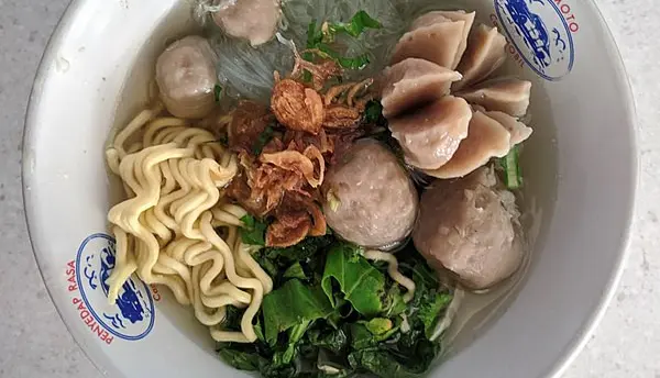 Labubu Adalah Fenomena Boneka Koleksi yang Mendunia: Mengenal Lebih ...