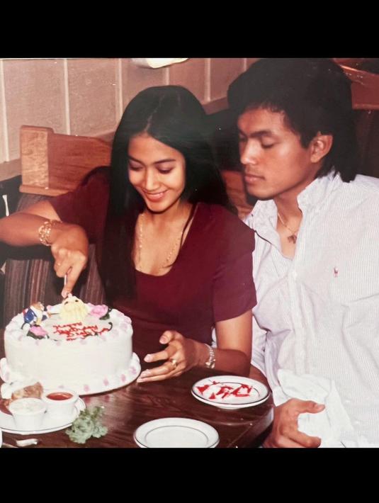 Punya Dua Anak Ganteng, Potret Harmonis Keluarga Diah Permatasari, 26 ...