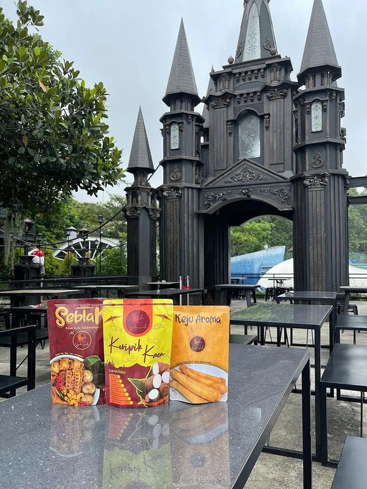 Diary Fimela: Kisah Sajodo Snack & Food, Berawal dari Ruang Tamu Kini ...