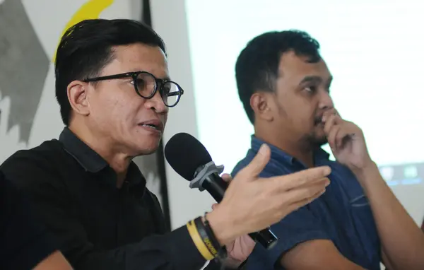 Kisah Cinta dalam Sinetron Asmara Gen Z, Harry Akui Aqeela sangat ...