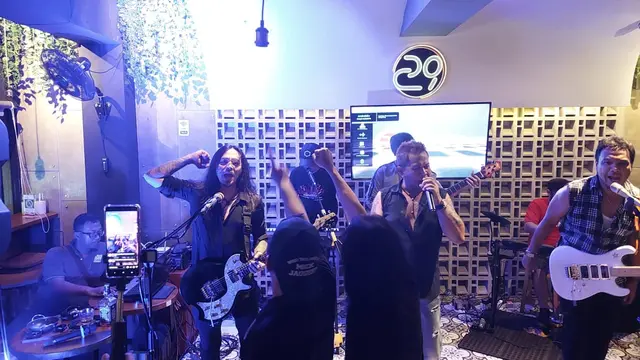 Ovy /rif dari Animator di Pindad Sampai Tribute to Bon Jovi - ShowBiz ...