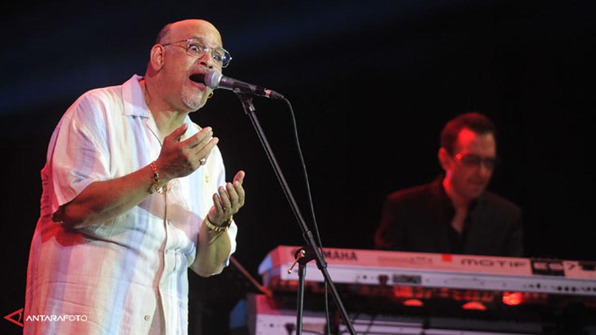 Selain Menghibur, Phil Perry Juga Memberikan Wejangan - ShowBiz ...