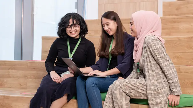 Top 3 Tekno: YouTuber Indonesia Berpenghasilan Tertinggi hingga Tokopedia Luncurkan Program ...