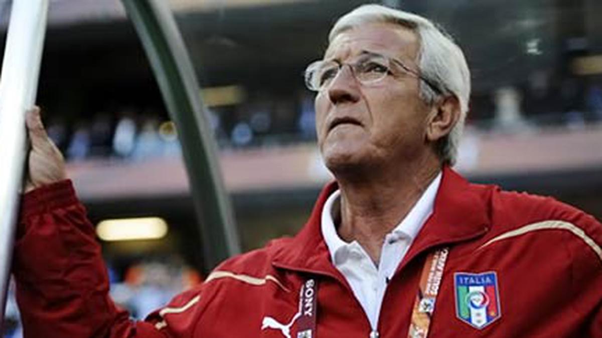 Aktif Melatih Kembali, Lippi?