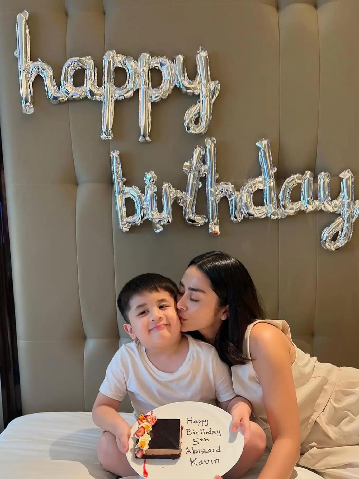 Foto-foto Abizard Kavin Suseno Anak Selvi Kitty dan Rangga Ilham yang Makin Ganteng