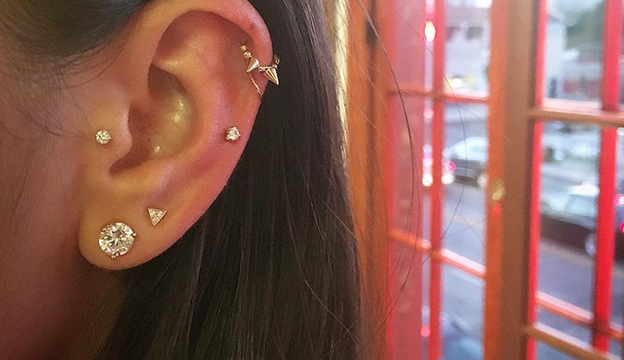 Cantik, Tindik Untuk Wanita Ini Mirip Rasi Bintang Di Langit - Photo ...