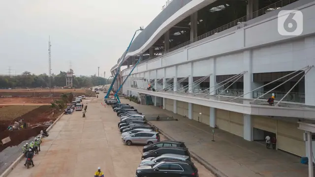 Atap Stasiun Kereta Cepat Halim Terbakar, KCIC: Tak Ada Korban Jiwa ...