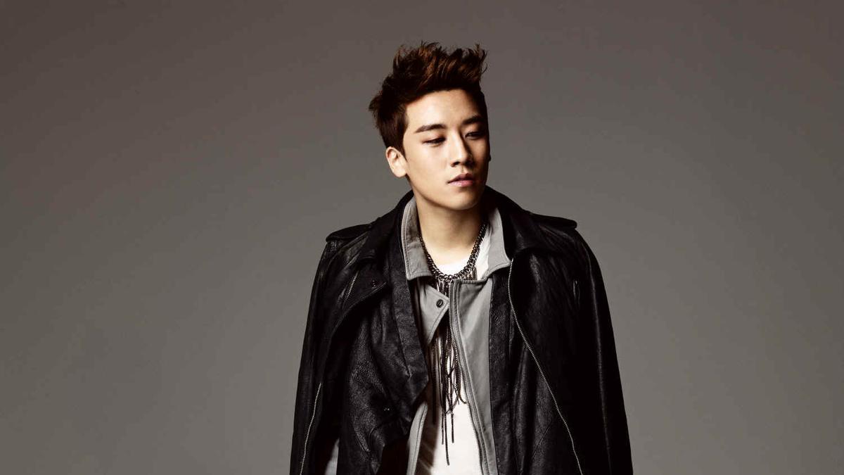 Sedang Parkir, Mobil Seungri Big Bang Ditabrak Orang - ShowBiz Liputan6.com