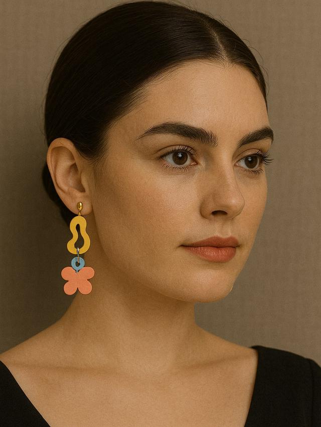 11 Model Anting Simpel Elegan Tren Terbaru 2025, Pilihan Luna Maya saat ...