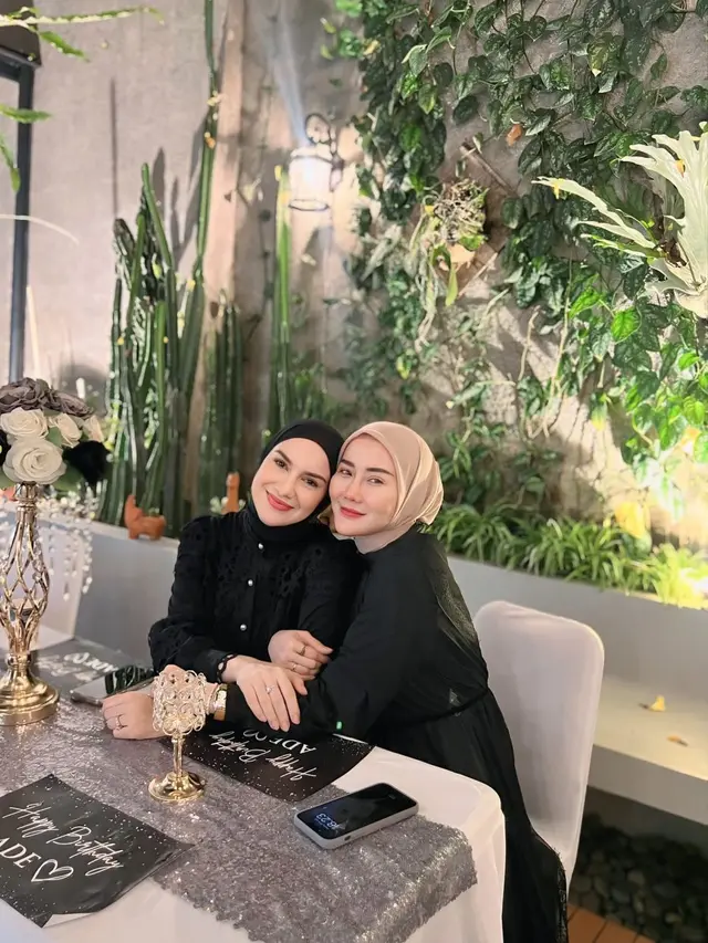 7 Potret Irish Bella Rayakan Ultah Putrinya ke-2, Kini Makin Lucu dan Menggemaskan - Hot ...