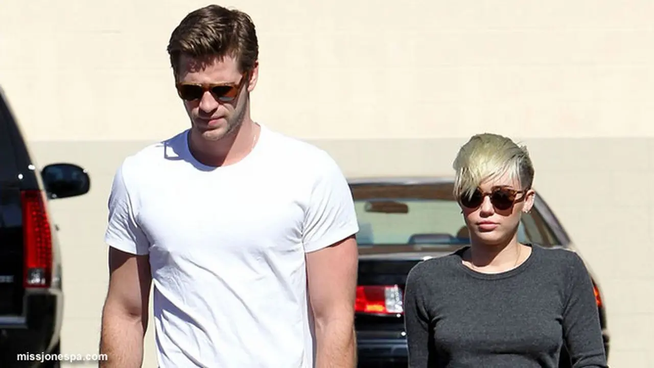 Duh, Miley Cyrus dan Liam Hemsworth Putus Lagi - ShowBiz Liputan6.com