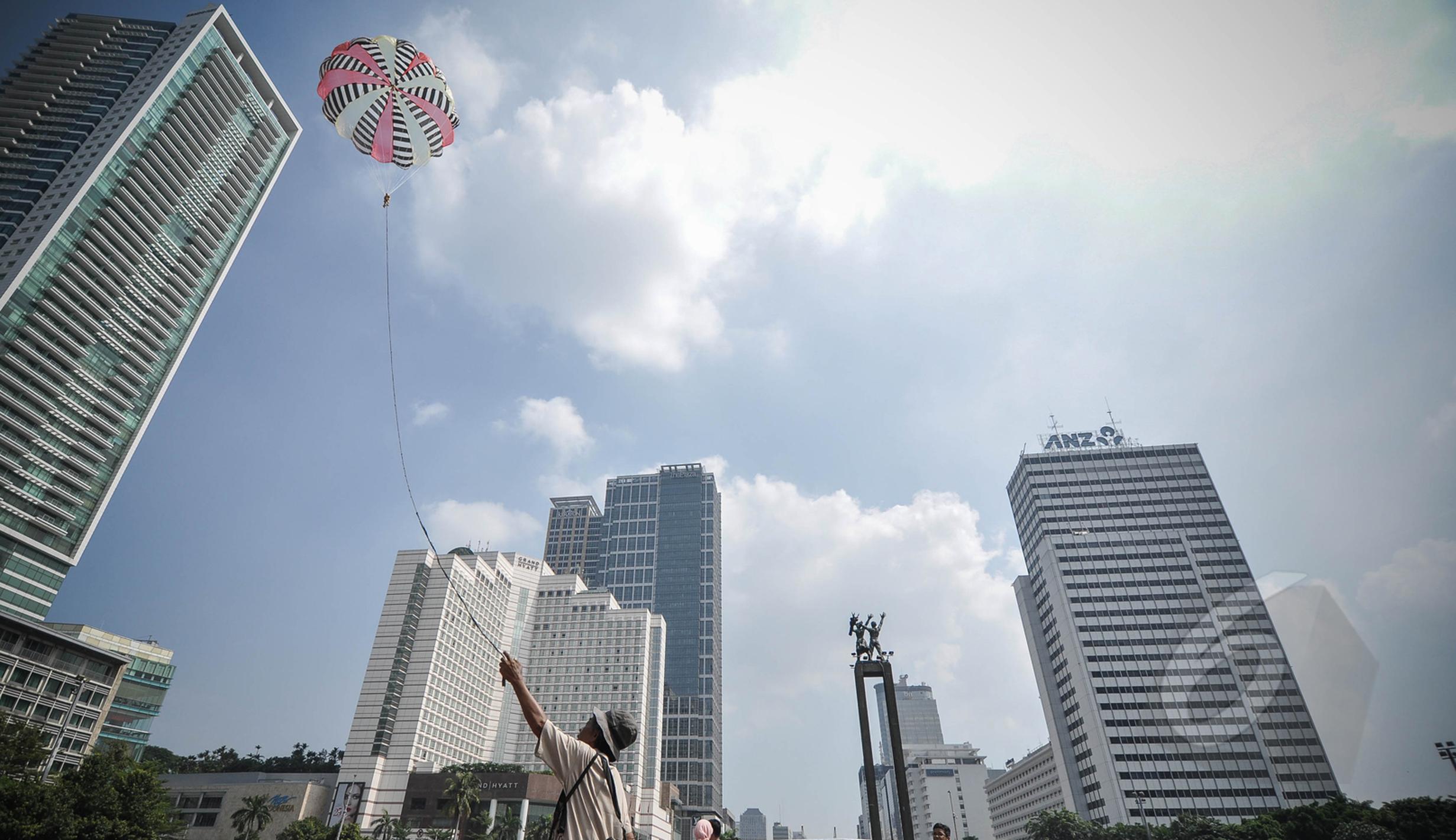 Mainan Parasut yang Mulai Tergerus Modernisasi