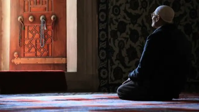 Sholat Ashar Jam Berapa? Simak Waktu Pelaksanaan dan Bacaan Niatnya