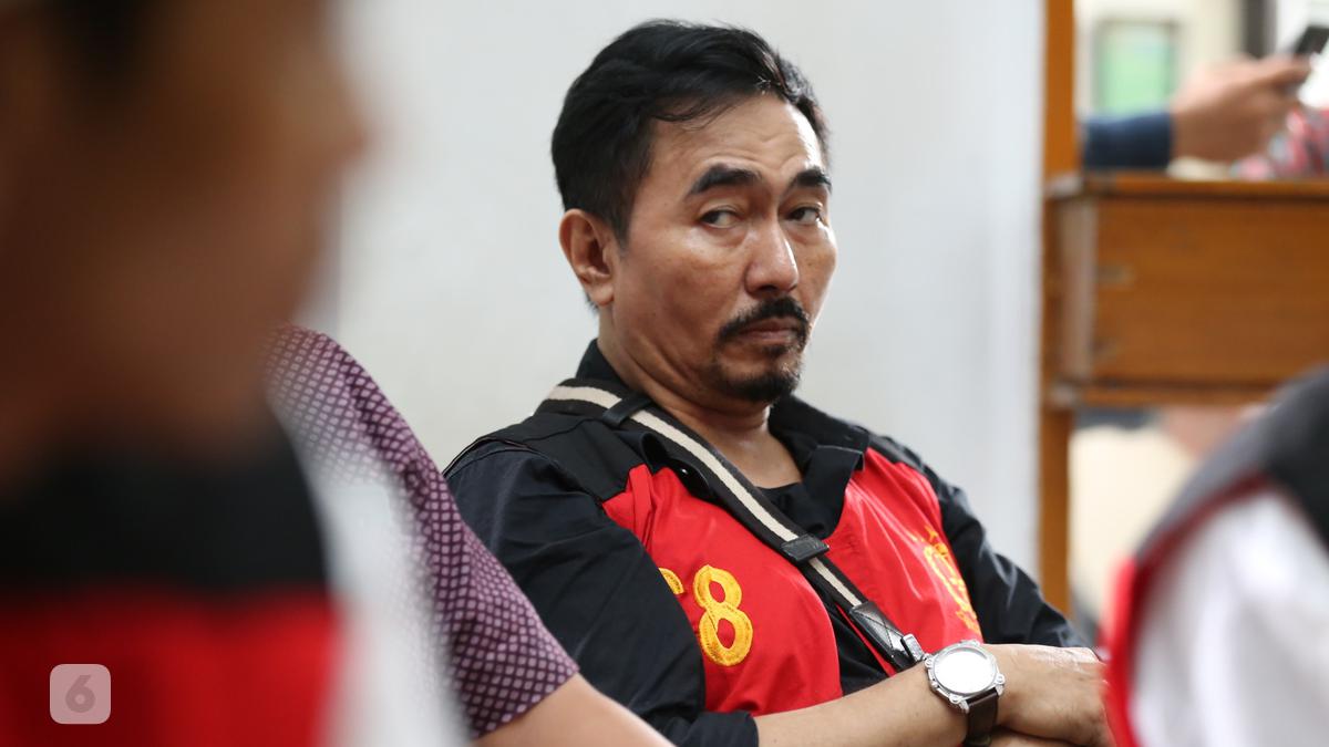 Aa Gatot Brajamusti Meninggal, Anak Kirim Salam Perpisahan - ShowBiz ...