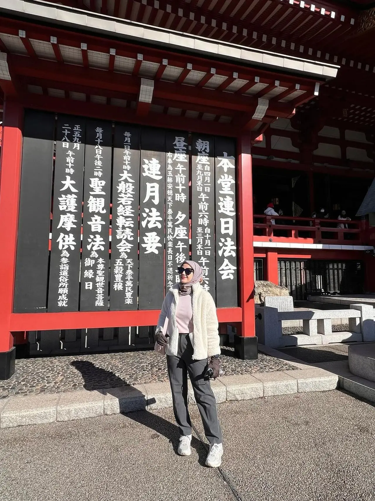 7 Potret Terbaru Jessica Anastasya 'Si Eneng' yang Mantap Berhijab ...