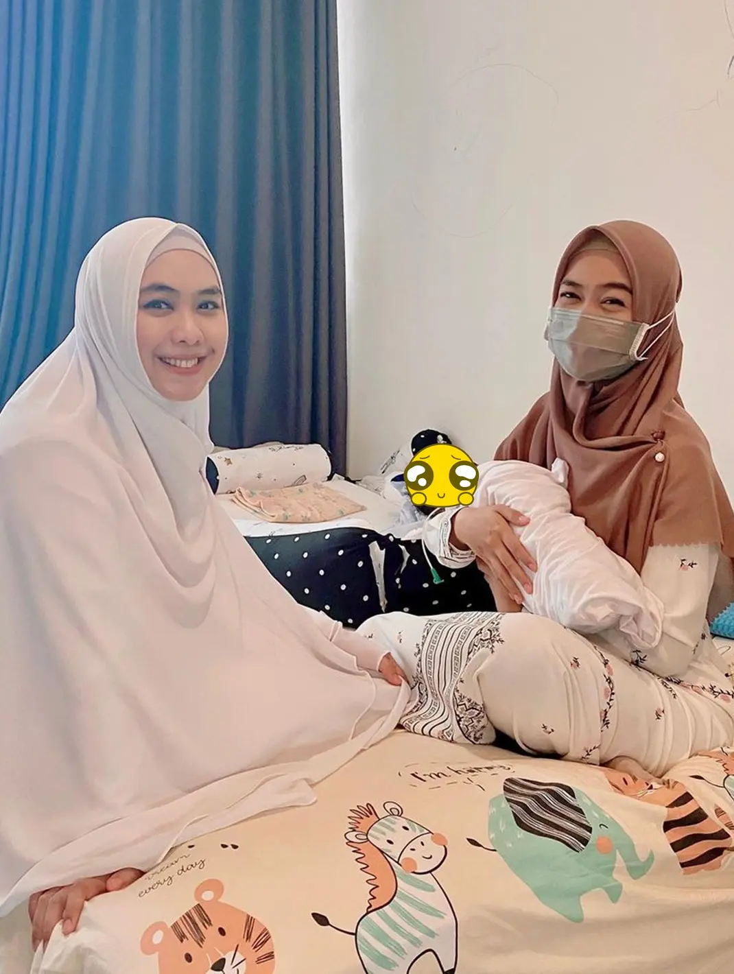 Jadi Saksi Perceraian, Ini Kebersamaan Oki Setiana Dewi dan Ria Ricis - Foto Liputan6.com