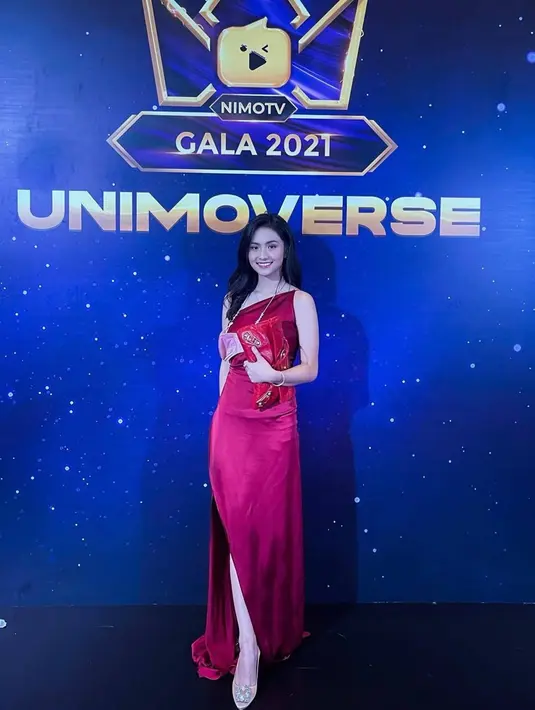 Hengkang dari BTR, Ini Potret Angie Marcheria Tampil Menawan dengan ...