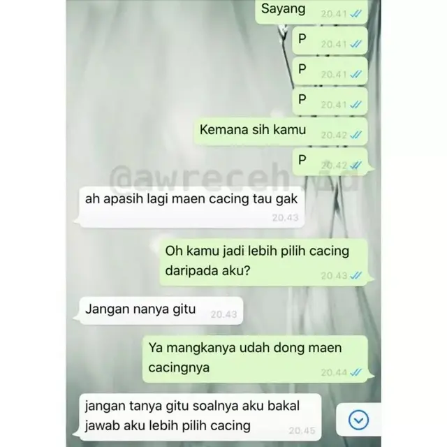 9 Chat Orang Pacaran Ini Buat Gemas dan Kesal, Selalu Salah - Hot ...