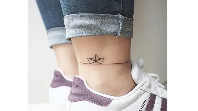 7 Tato Ini Punya Ukuran Kecil, Simpel dan Artistik - Hot Liputan6.com