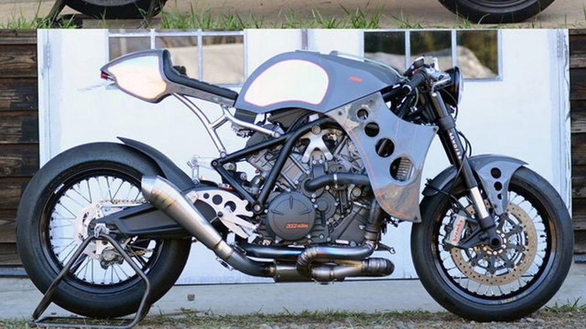 KTM RC80 Superbike Cafe Racer - Galeri Otosia.com