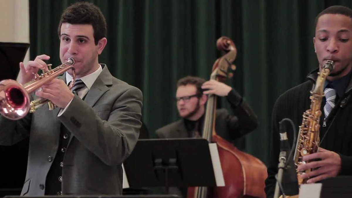 Anthony Stanco Ensemble Berbagi Pengalaman dengan Musisi Muda - ShowBiz ...